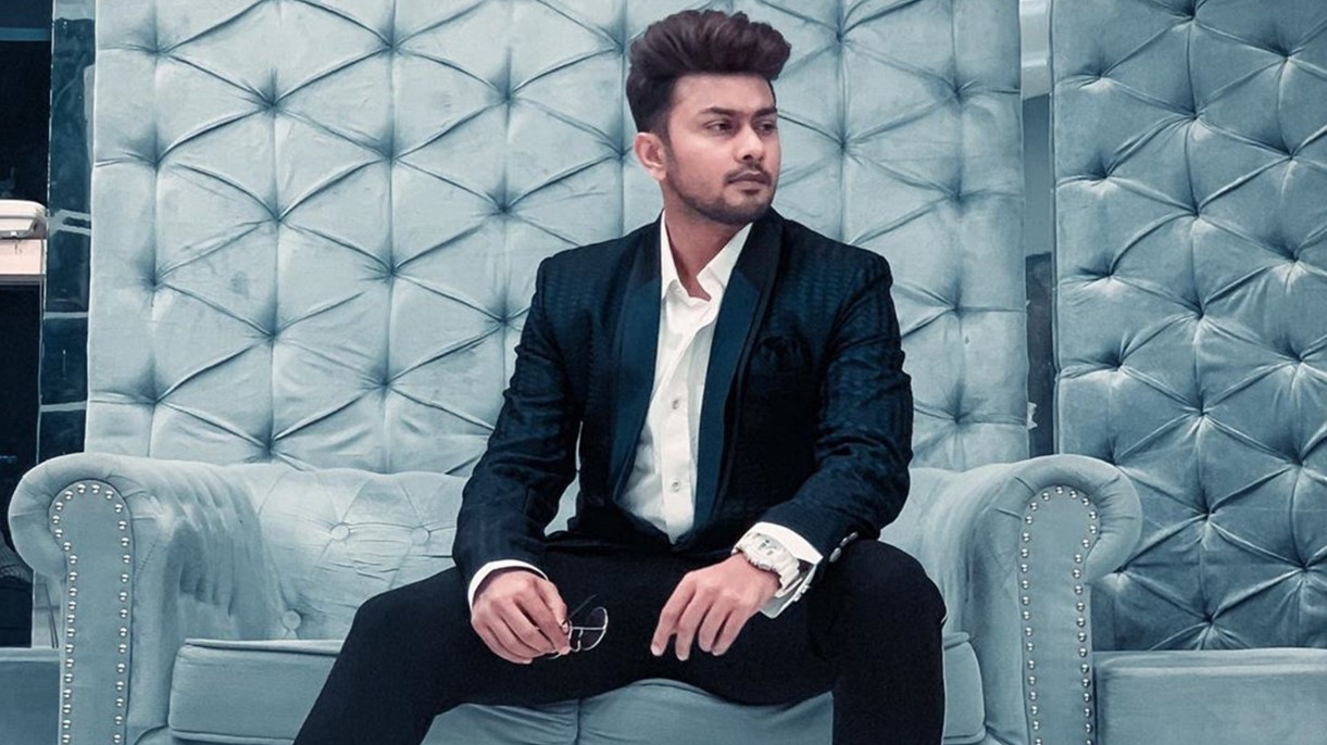 Awez Darbar Wiki - Biography, Age, Notable Works, Images - Cine Fellows